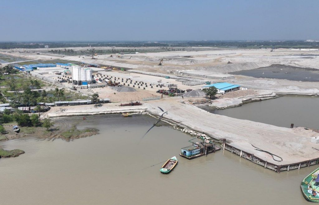 Proud to participate in Payra Port Dredging Project, Bangladesh - CDR ...